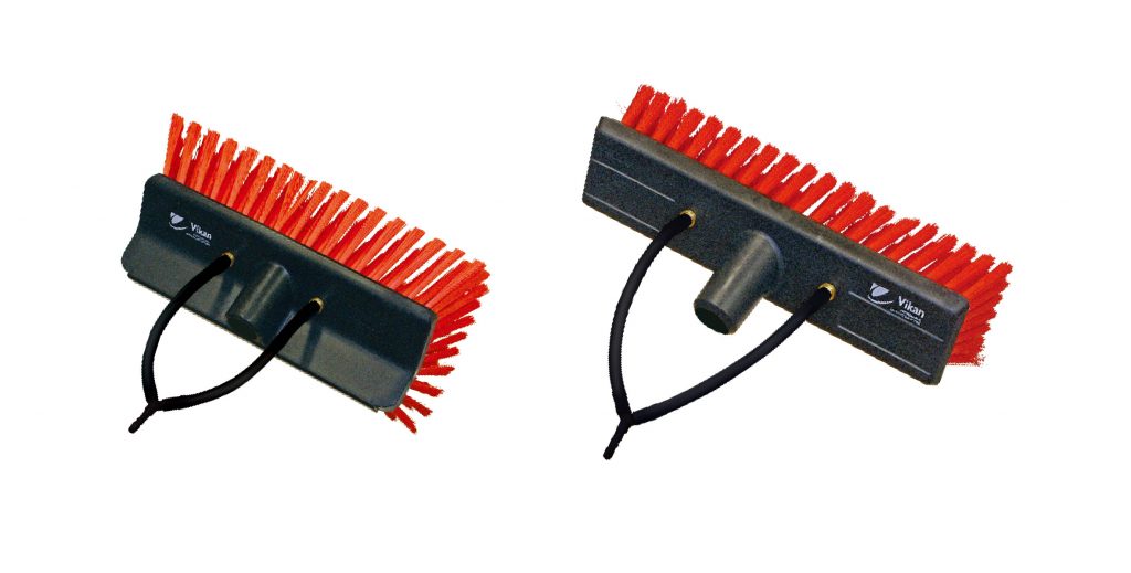 Waterfed Pole Brushes - Streamline Systems