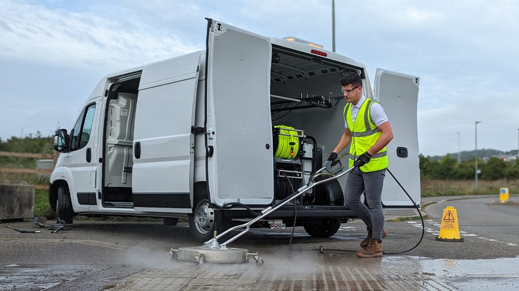 Hot Pressure Washing Van Streamline Systems